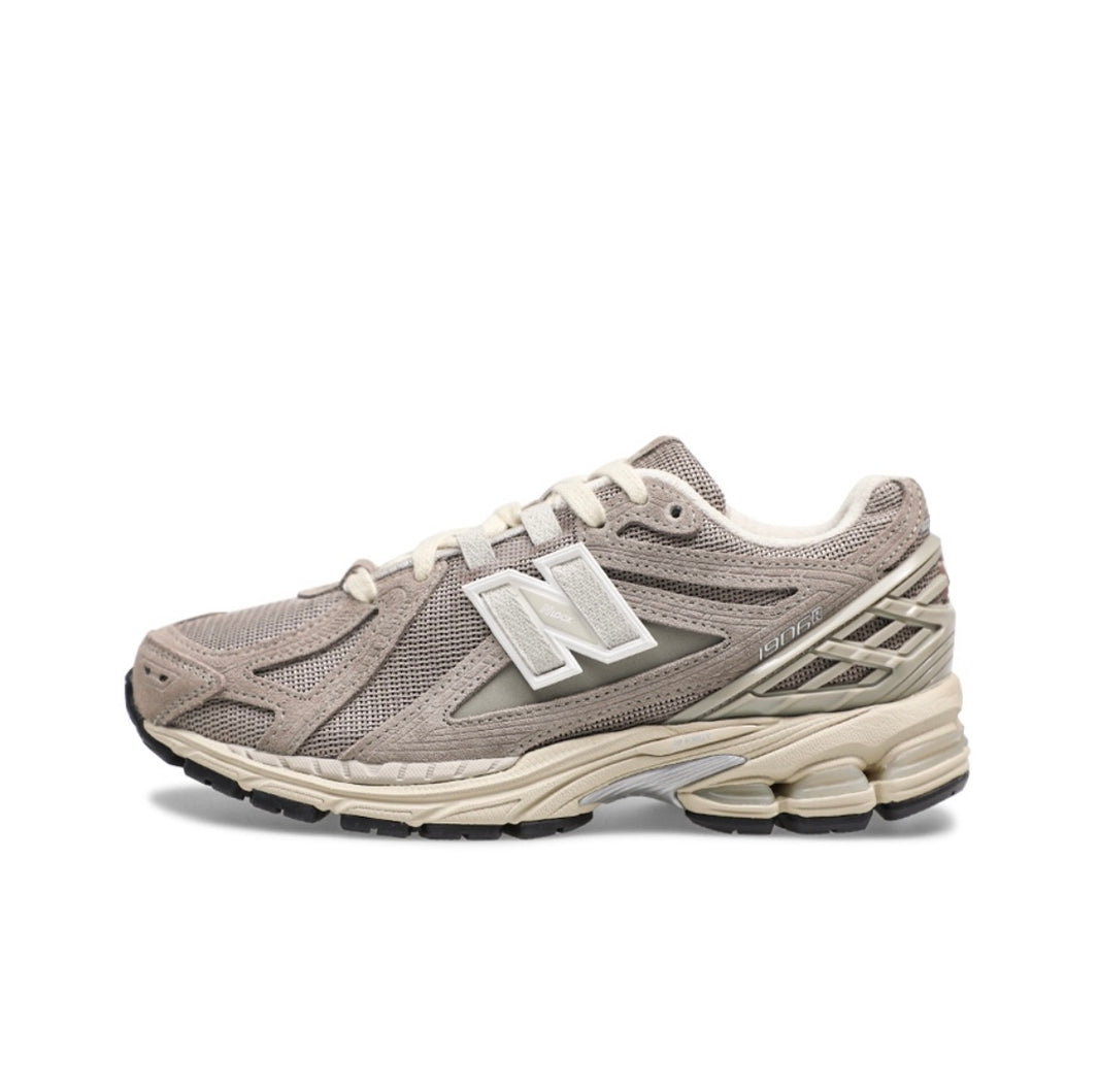 New Balance NB | 香港旺角潮流波鞋店 | KixBros – Page 15